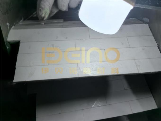 What is an alumina composite liner and what are its characteristics?
